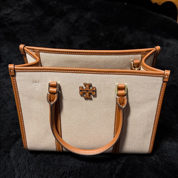 Tory Burch | Bags | New Authentic Tory Burch Blake Canvas Small Tote ...